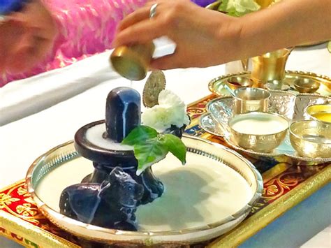 The Tradition Of Rudraabhishek Of Shiva In Sawan Importance Of