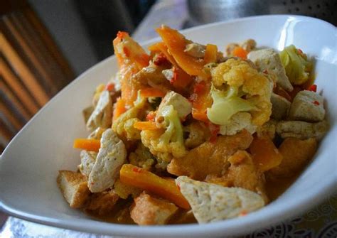 Resep Tumis Kembang Kol Wortel Dan Tahu Oleh Ummu Jasmine Cookpad