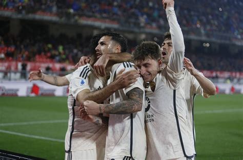 الدوري الإيطالي روما يواصل انتفاضته القوية بنقاط مونتسا