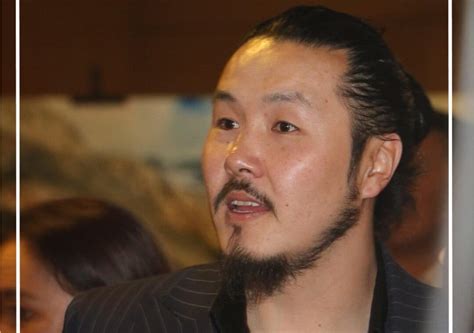 Хүүхнүүдийн хүсэмжилт залуу М Баярбат Tac Mn