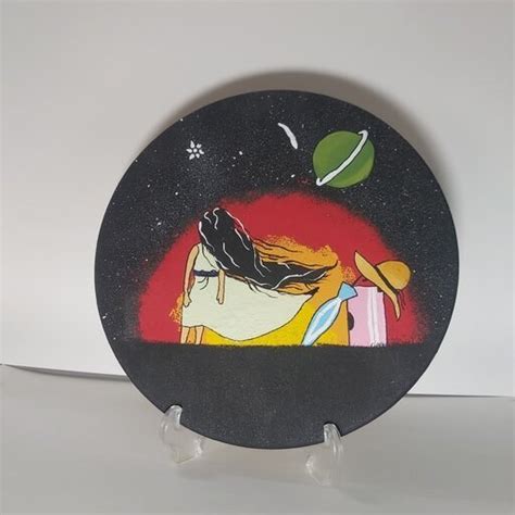 خرید و قیمت دیوارکوب سفالی دختر مسافر فانتزی دیوار کوب دکور اتیو کهکشان