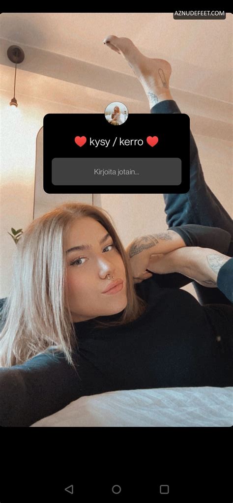 Evelina Feet Aznudefeet