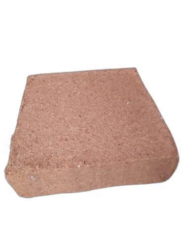 Brown High EC Coco Peat Block Unwashed Coco Peat Coir Pith PP Sack