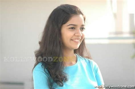 Sexy Swathi Stills Kollywood Zone