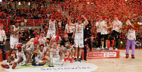 Puchar Polski koszykarzy Trofeum dla Legii Warszawa Aktualności
