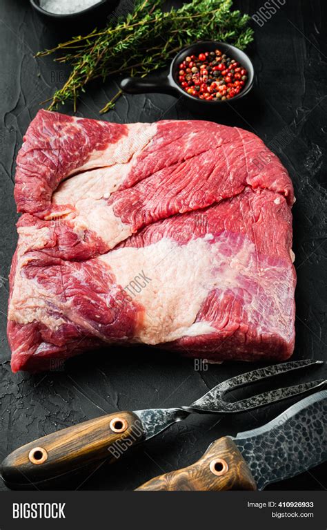 Beef Navel Raw Beef Image And Photo Free Trial Bigstock