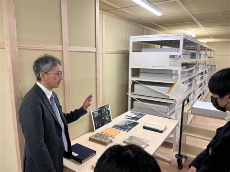 1213一般教養 東京都公文書館へ見学に行きました 日本芸術高等学園