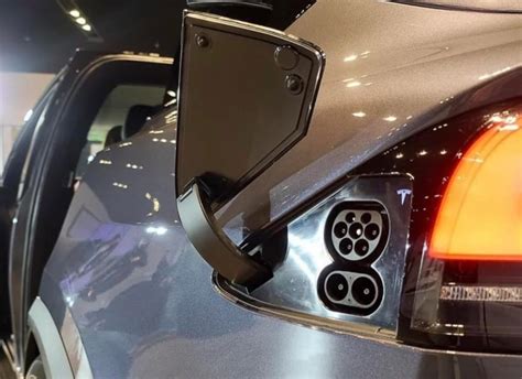 特斯拉新版 Model S、x 再次登台限時巡展，北中南皆有場次 蘋果仁 果仁 Iphoneios好物推薦科技媒體