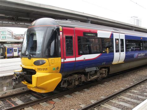Class 333 Siemens Electric Multiple Units Emu Images Photos Pictures