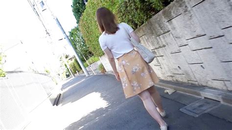 乳首敏感体質改善プロジェクト！ 素人女子大生が挑戦！ 凄テクav男優のイっても止めない乳首責めで敏感女子に大変身！ 常に乳首でイキながら痙攣