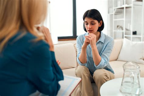 La Importancia De Seguir Un Tratamiento Psicológico En La Actualidad