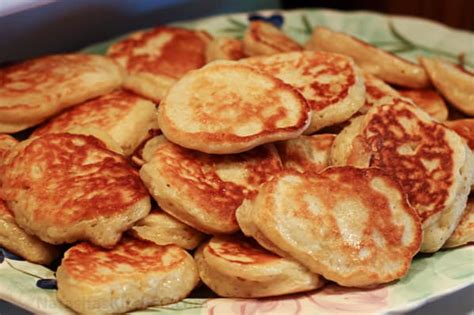 Oladi Apple Pancakes