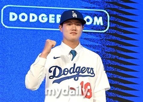 36⅔이닝→68k 27bb 코리안 특급과 비교돼 구위는 합격 158km 한국인 우완 Lad 유망주 랭킹 13위