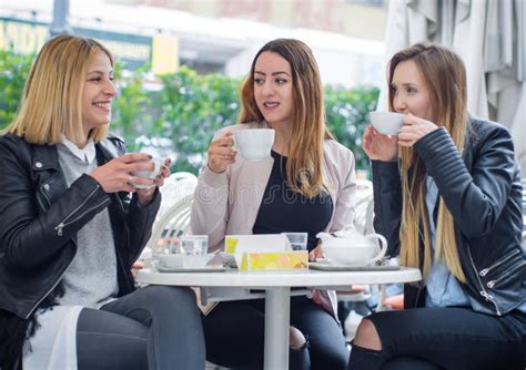 Young Girl Friends Stock Image Image Of Chatting Smile 99459955