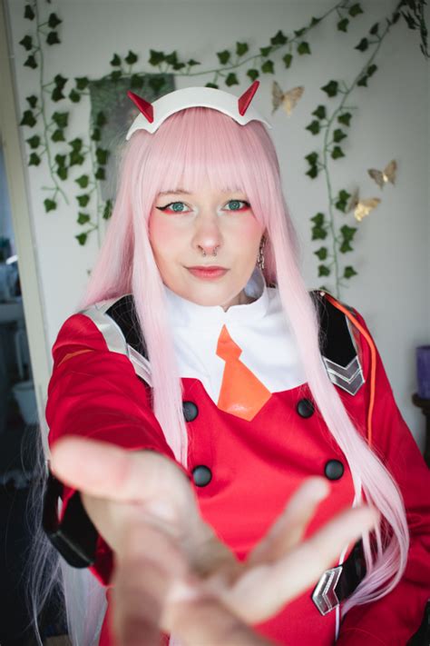 Darling In The Franxx Zero Two Code 002 Cosplay Uniforme