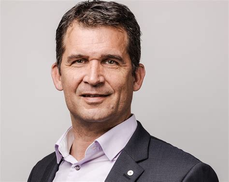 Nils Melzer Derecho Y Políticas Humanitarias