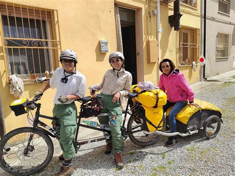 реакторвлог 11 Велосипедные приключения японцев Джун и Юмена в