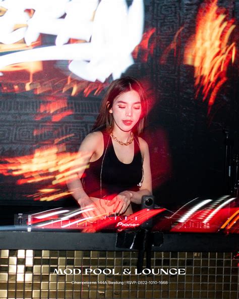 Mod Pool And Lounge Modpoolandlounge • Instagram Photos And Videos