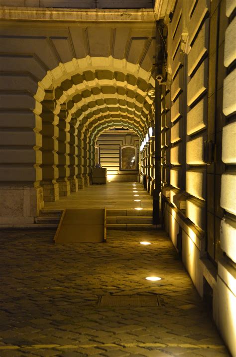 Free fotobanka světlo architektura dřevo noc Slunečním světlem budova starý stěna