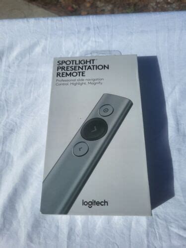 Logitech Spotlight Wireless Presentation Remote R-R0011 Slate | eBay