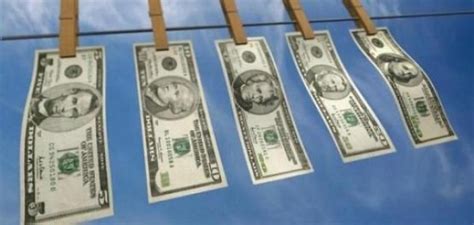 ما هي جريمة غسيل الأموال وما عقوبتها في السعودية؟ البوابة