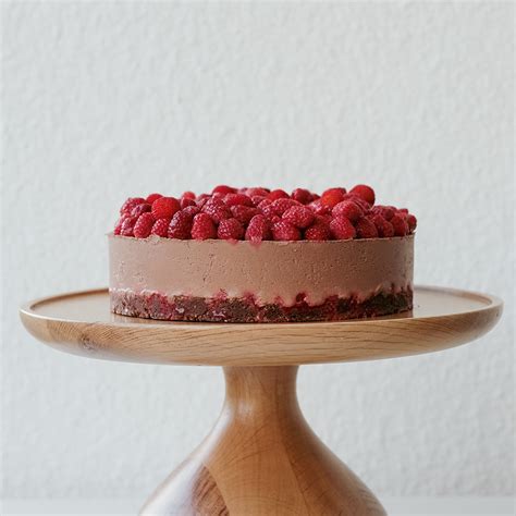 Chocolate Naked Cake Overdose Detox