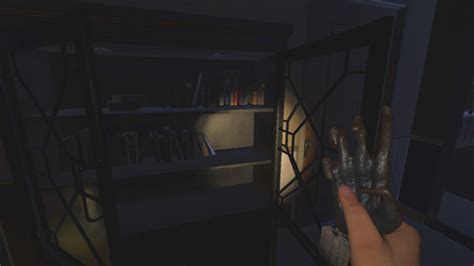 Phasmophobia How To Add Equipment Loadouts