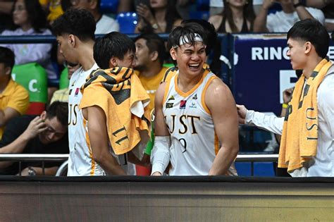 Manalo O Matalo Umaalingawngaw Na Naman Ang Ust Tigers Sa Uaap Mens
