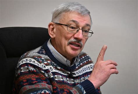 Russia Jails Well Known Activist Who Criticized Ukraine War Abc News