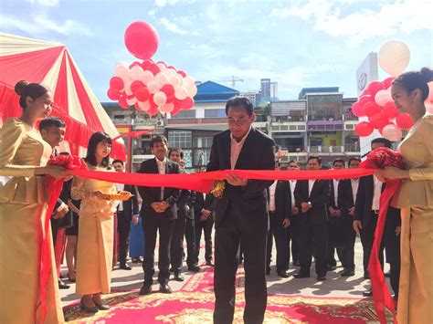 ក្រុមហ៊ុន តូយ៉ូតា ខេ ម បូ ឌា បានធ្វើ ពិធី សម្ពោធ ទីស្នាក់ការ កណ្តាល បណ្តោះអាសន្ន ថ្មី នៅ