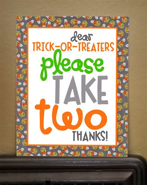 The Bingham Diaries Printable Trick Or Treater Sign