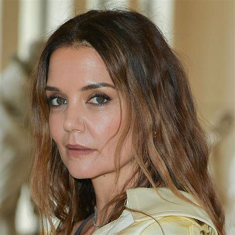 Katie Holmes Haircuts Pictures