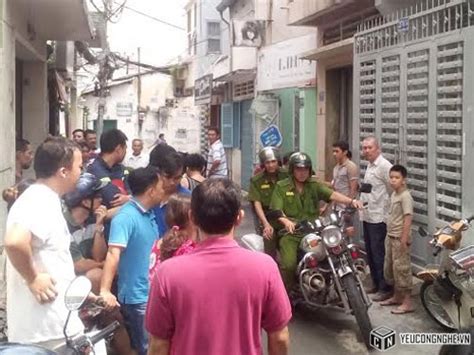 Người đàn ông tẩm xăng tự thiêu ngay tại nhà