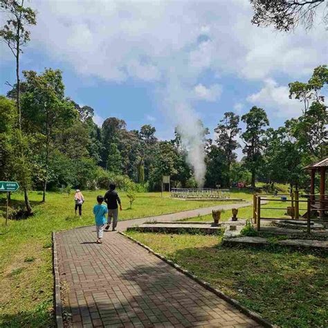 Kawah Kamojang Obyek Wisata Hits Di Garut Tiket Masuk Murah Meriah