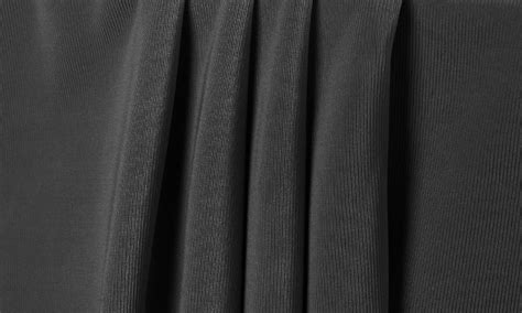 6 Bahan Baju Olahraga Terbaik yang Nyaman dan Berkualitas