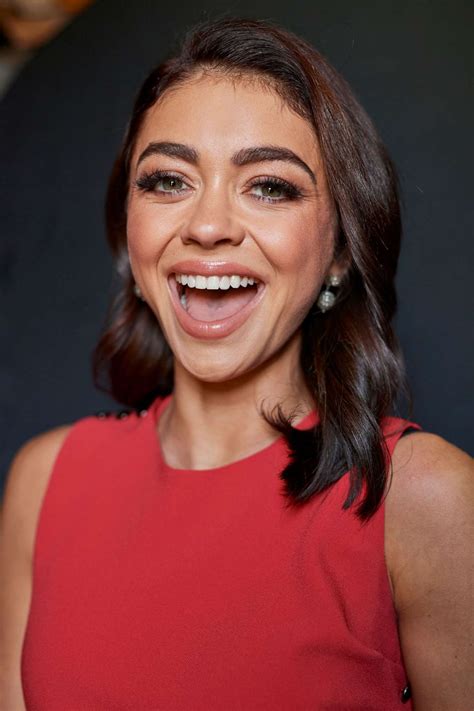 Sarah Hyland 2020 Winter Tca Portraits 2020 01 Gotceleb