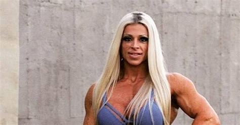 Female Fitness Figure And Bodybuilder Competitors Anne Freitas