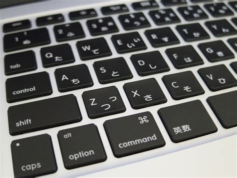 パソコンのキーボードのキーが外れた！付け方の手順と修理の応急処置は？ 苺の一枝＜ichigo Ichie＞