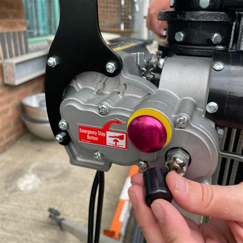 Javac Edge 240v Portable Lifter Hoist Fsw