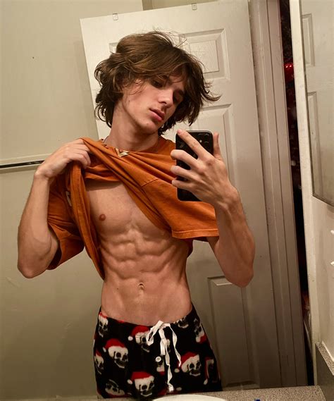 Bonez On Twitter Can We Keep This A Secret 4ves39bjtm Twitter