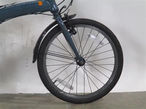 Sun Shortcut 7 Hybrid Bike Property Room