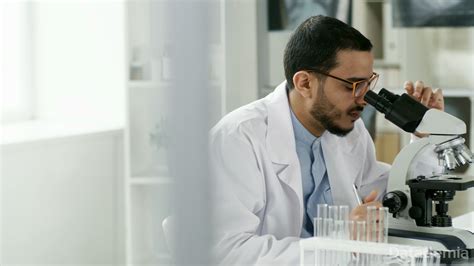 Python Vs R ¿cuál Aprender Para Data Science Datademia