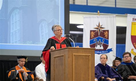 Franklin And Marshall Incoming Class Encouraged To Chart New Paths At