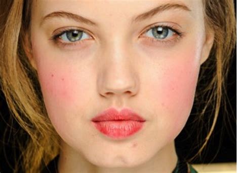 7 Makeup Tips For Girls Who Wear Glasses Diva Likes
