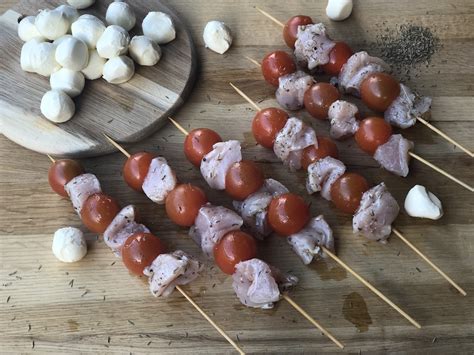 Caprese Chicken Skewers With Pesto