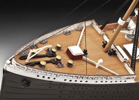 Revell Geschenkset 100 Jahre Titanic Modellbau Metz Slotcars