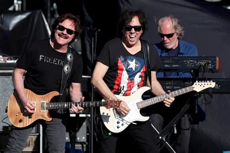 Doobie Brothers Michael Mcdonald Set 50th Anniversary Tour