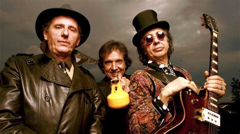Os Mutantes La Fiebre Contin A