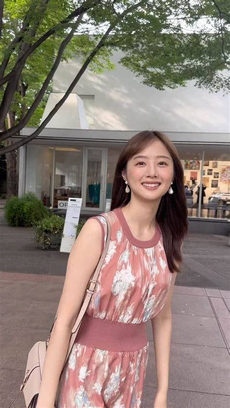 熊江琉唯さんのインスタグラム動画 熊江琉唯instagram「lovelessofficial の 新しいワンピースで出かけた
