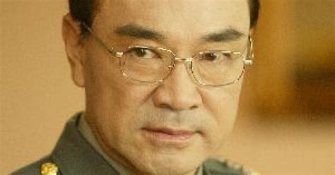 12 12 사태 다룬 제5공화국서 전두환 연기한 이덕화대머리라서 캐스팅됐다는 시선 우려